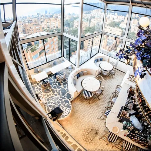 Restaurante Astoria Rooftop Bogotá | Reservándonos.com