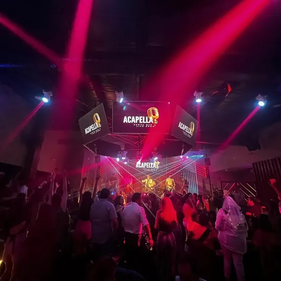 Acapella Canta Bar & Live Show Juriquilla – Reseñas, Reservas, Menú y Más