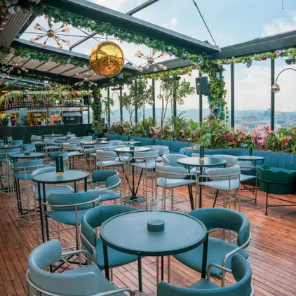 Monaco Rooftop Bogotá – Reseñas, Reservas, Menú y Más